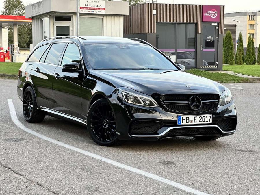 Black Mercedes-Benz E 220 2015 in Jonava, with an engine capacity of 2.20 L and mileage of 299 thousand km for 9850 €, photo 21 on AUTOMOTO.COM.LV