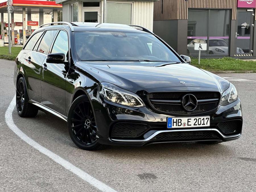 Black Mercedes-Benz E 220 2015 in Jonava, with an engine capacity of 2.20 L and mileage of 299 thousand km for 9850 €, photo 22 on AUTOMOTO.COM.LV