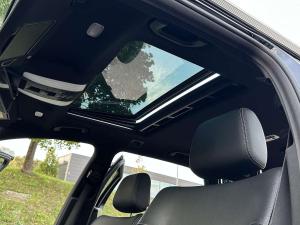 Black Mercedes-Benz E 220 2015 in Jonava, with an engine capacity of 2.20 L and mileage of 299 thousand km for 9850 €, photo 29 on AUTOMOTO.COM.LV