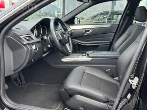 Black Mercedes-Benz E 220 2015 in Riga, with an engine capacity of 2.20 L and mileage of 306 thousand km for 9688 €, photo 15 on AUTOMOTO.COM.LV