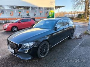 Black Mercedes-Benz E 220 2016 in Parnu, with an engine capacity of 2.00 L and mileage of 404 thousand km for 19000 €, photo 1 on AUTOMOTO.COM.LV