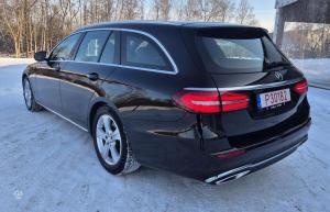 Melns Mercedes-Benz E 220 2016 Utena, ar dzinēja tilpumu 1.95 L un nobraukumu 277 tūkst. km par 14950 €, foto 13 vietnē AUTOMOTO.COM.LV