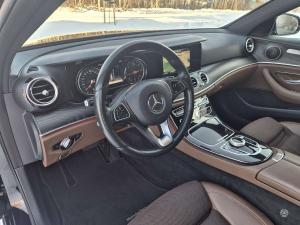 Melns Mercedes-Benz E 220 2016 Utena, ar dzinēja tilpumu 1.95 L un nobraukumu 277 tūkst. km par 14950 €, foto 17 vietnē AUTOMOTO.COM.LV