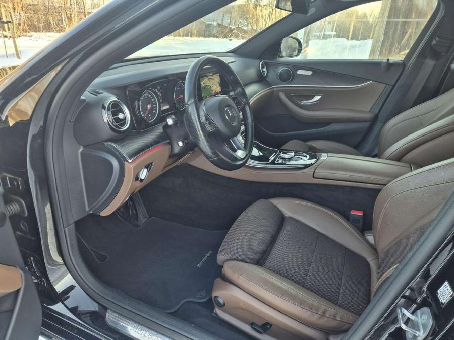 Melns Mercedes-Benz E 220 2016 Utena, ar dzinēja tilpumu 1.95 L un nobraukumu 277 tūkst. km par 14950 €, foto 19 vietnē AUTOMOTO.COM.LV