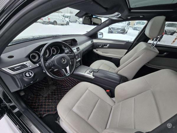 Melns Mercedes-Benz E 220 2016 Tauragė, ar dzinēja tilpumu 2.14 L un nobraukumu 390 tūkst. km par 7550 €, foto 10 vietnē AUTOMOTO.COM.LV