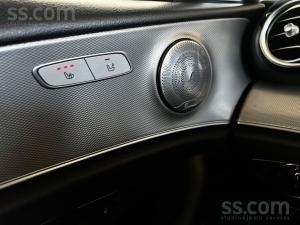 Черный Мерседес E 220 2016 в Рига, объемом двигателя 2.00 л и пробегом 317 тыс. км за 9490 €, фото 11 на AUTOMOTO.COM.LV
