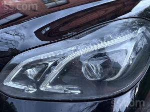 Black Mercedes-Benz E 220 2016 in Cesis, with an engine capacity of 2.20 L and mileage of 0 thousand km for 6950 €, photo 10 on AUTOMOTO.COM.LV