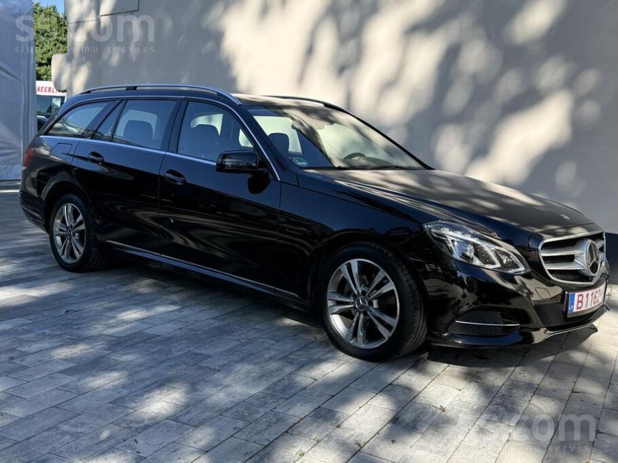 Black Mercedes-Benz E 220 2016 in Riga, with an engine capacity of 2.20 L and mileage of 369 thousand km for 9200 €, photo 8 on AUTOMOTO.COM.LV