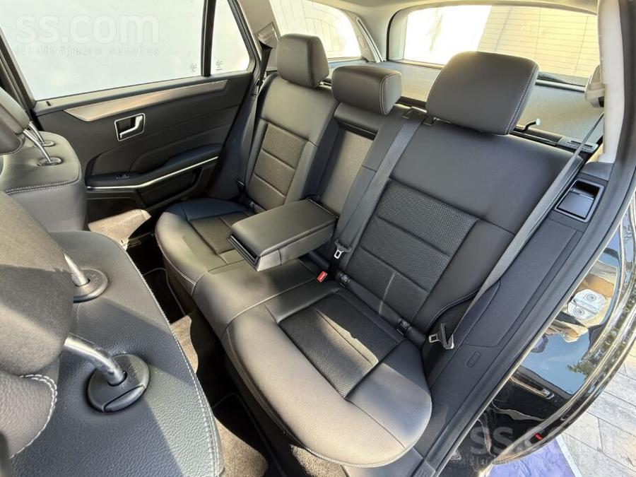 Black Mercedes-Benz E 220 2016 in Riga, with an engine capacity of 2.20 L and mileage of 369 thousand km for 9200 €, photo 17 on AUTOMOTO.COM.LV