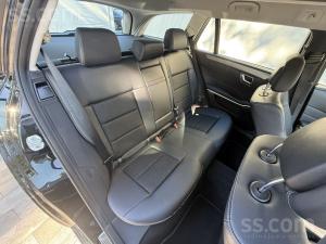 Black Mercedes-Benz E 220 2016 in Riga, with an engine capacity of 2.20 L and mileage of 369 thousand km for 9200 €, photo 19 on AUTOMOTO.COM.LV