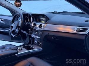Черный Мерседес E 220 2016 в Рига, объемом двигателя 2.20 л и пробегом 560 тыс. км за 2750 €, фото 14 на AUTOMOTO.COM.LV