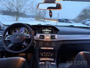 Черный Мерседес E 220 2016 в Рига, объемом двигателя 2.20 л и пробегом 560 тыс. км за 2750 €, фото 16 на AUTOMOTO.COM.LV