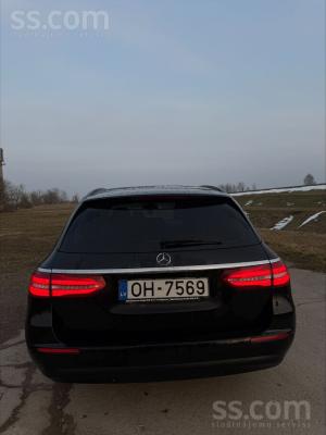 Melns Mercedes-Benz E 220 2016 Rīga, ar dzinēja tilpumu 2.00 L un nobraukumu 314 tūkst. km par 11400 €, foto 6 vietnē AUTOMOTO.COM.LV