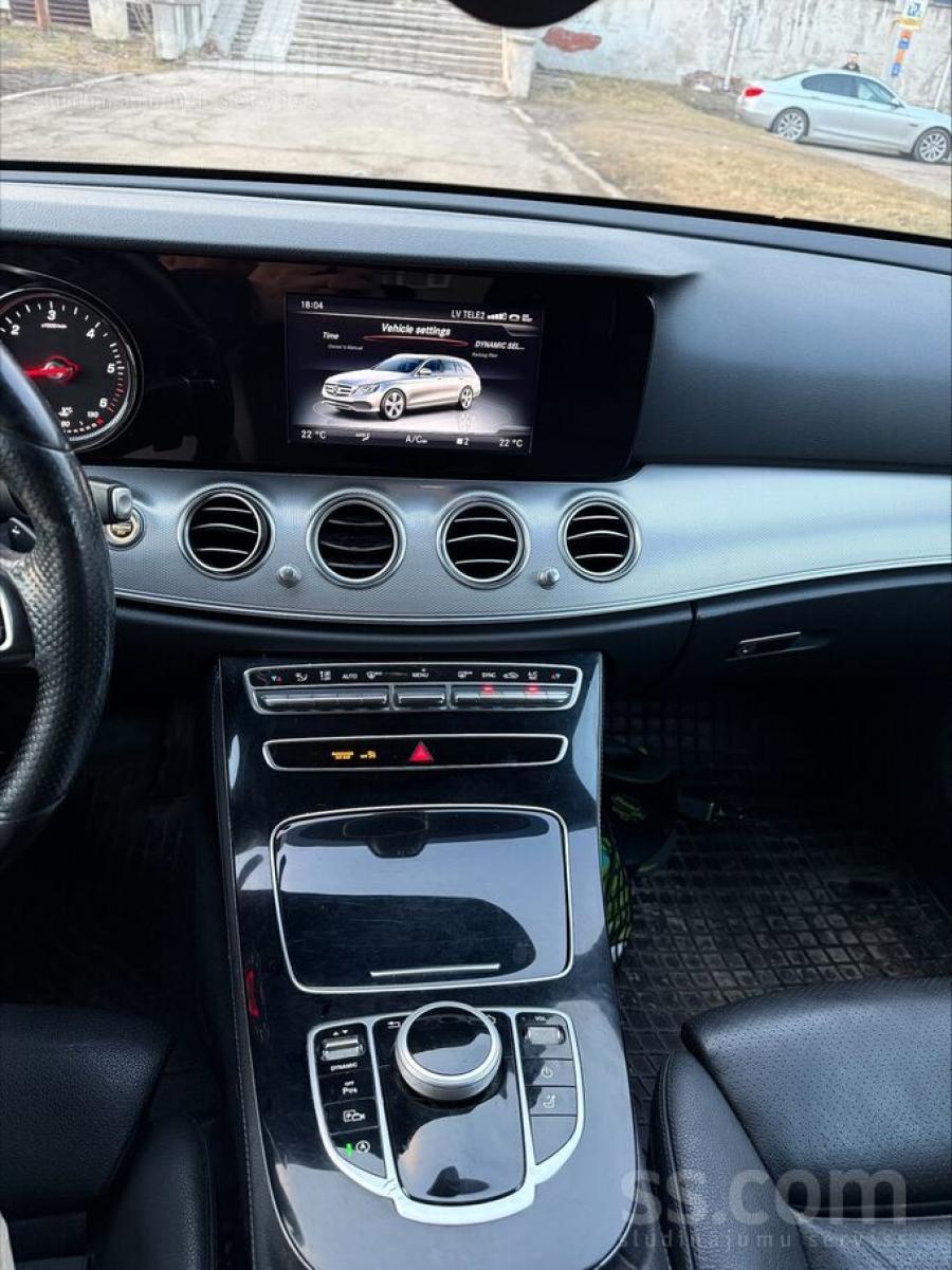 Melns Mercedes-Benz E 220 2016 Rīga, ar dzinēja tilpumu 2.00 L un nobraukumu 314 tūkst. km par 11400 €, foto 9 vietnē AUTOMOTO.COM.LV