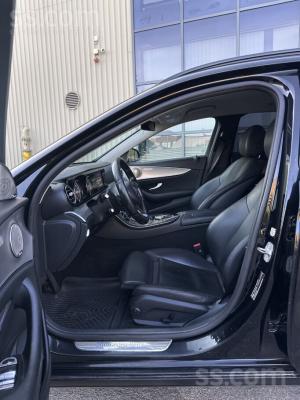 Melns Mercedes-Benz E 220 2016 Rīga, ar dzinēja tilpumu 2.00 L un nobraukumu 314 tūkst. km par 11400 €, foto 11 vietnē AUTOMOTO.COM.LV