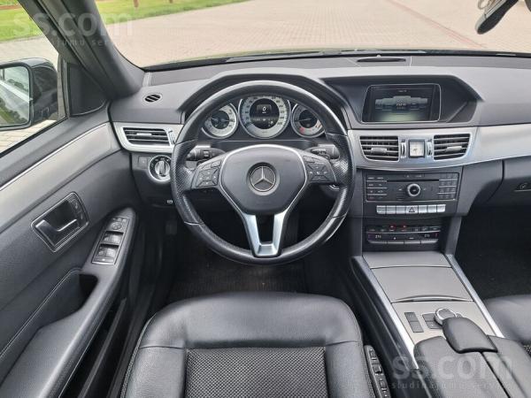 Black Mercedes-Benz E 220 2016 in Valmiera, with an engine capacity of 2.10 L and mileage of 264 thousand km for 11700 €, photo 10 on AUTOMOTO.COM.LV