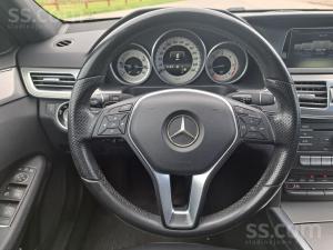 Black Mercedes-Benz E 220 2016 in Valmiera, with an engine capacity of 2.10 L and mileage of 264 thousand km for 11700 €, photo 12 on AUTOMOTO.COM.LV