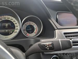 Black Mercedes-Benz E 220 2016 in Valmiera, with an engine capacity of 2.10 L and mileage of 264 thousand km for 11700 €, photo 15 on AUTOMOTO.COM.LV