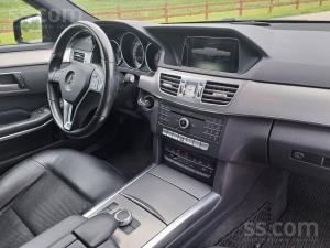 Black Mercedes-Benz E 220 2016 in Valmiera, with an engine capacity of 2.10 L and mileage of 264 thousand km for 11700 €, photo 29 on AUTOMOTO.COM.LV