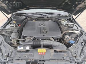 Black Mercedes-Benz E 220 2016 in Valmiera, with an engine capacity of 2.10 L and mileage of 264 thousand km for 11700 €, photo 34 on AUTOMOTO.COM.LV