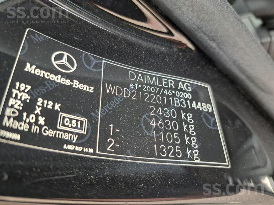 Black Mercedes-Benz E 220 2016 in Valmiera, with an engine capacity of 2.10 L and mileage of 264 thousand km for 11700 €, photo 35 on AUTOMOTO.COM.LV