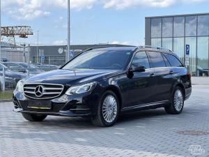 Melns Mercedes-Benz E 220 2016 Šauļi, ar dzinēja tilpumu 2.10 L un nobraukumu 298 tūkst. km par 9900 €, foto  vietnē AUTOMOTO.COM.LV