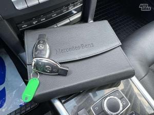 Melns Mercedes-Benz E 220 2016 Šauļi, ar dzinēja tilpumu 2.10 L un nobraukumu 298 tūkst. km par 9900 €, foto 24 vietnē AUTOMOTO.COM.LV