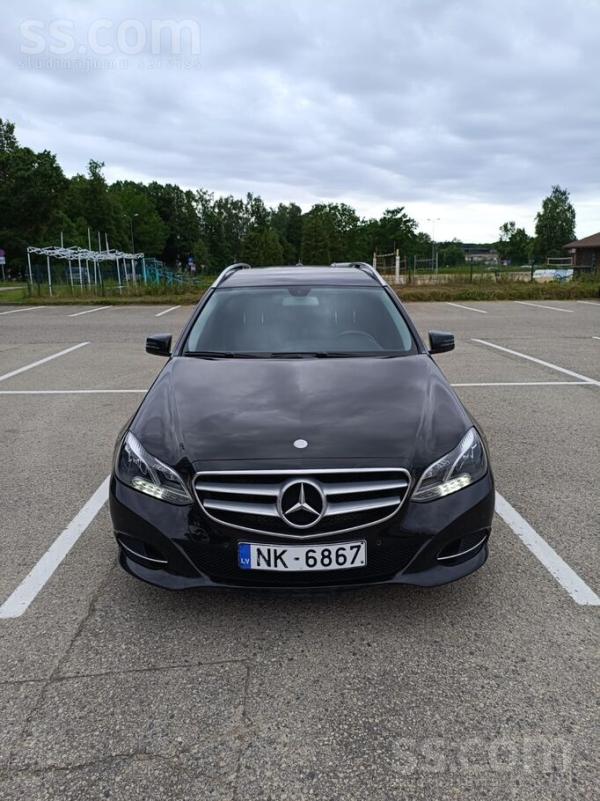 Melns Mercedes-Benz E 220 2016 Rīga, ar dzinēja tilpumu 2.20 L un nobraukumu 525 tūkst. km par 9000 €, foto 1 vietnē AUTOMOTO.COM.LV