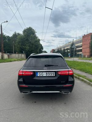 Black Mercedes-Benz E 220 2016 in Riga, with an engine capacity of 2.00 L and mileage of 214 thousand km for 16200 €, photo 6 on AUTOMOTO.COM.LV