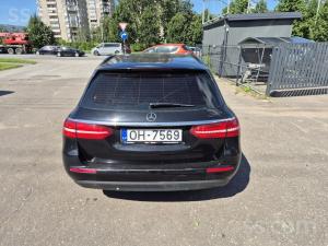Melns Mercedes-Benz E 220 2016 Rīga, ar dzinēja tilpumu 2.00 L un nobraukumu 317 tūkst. km par 9990 €, foto 8 vietnē AUTOMOTO.COM.LV