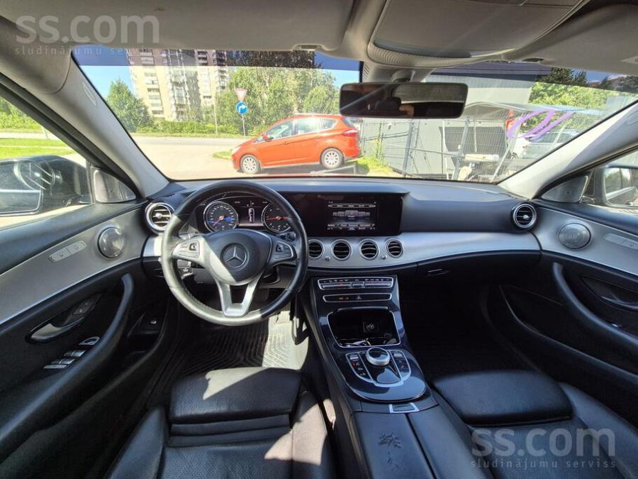Melns Mercedes-Benz E 220 2016 Rīga, ar dzinēja tilpumu 2.00 L un nobraukumu 317 tūkst. km par 9990 €, foto 19 vietnē AUTOMOTO.COM.LV
