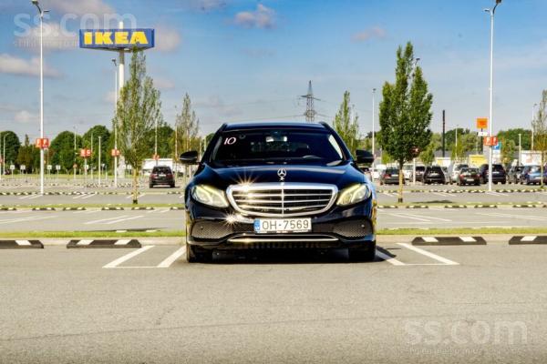 Черный Мерседес E 220 2016 в Рига, объемом двигателя 2.00 л и пробегом 317 тыс. км за 9990 €, фото 3 на AUTOMOTO.COM.LV