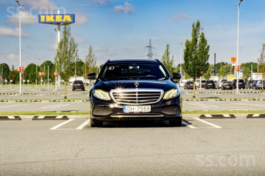 Melns Mercedes-Benz E 220 2016 Rīga, ar dzinēja tilpumu 2.00 L un nobraukumu 317 tūkst. km par 9990 €, foto 4 vietnē AUTOMOTO.COM.LV