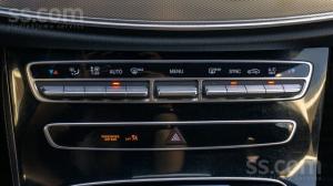 Melns Mercedes-Benz E 220 2016 Rīga, ar dzinēja tilpumu 2.00 L un nobraukumu 317 tūkst. km par 9990 €, foto 17 vietnē AUTOMOTO.COM.LV