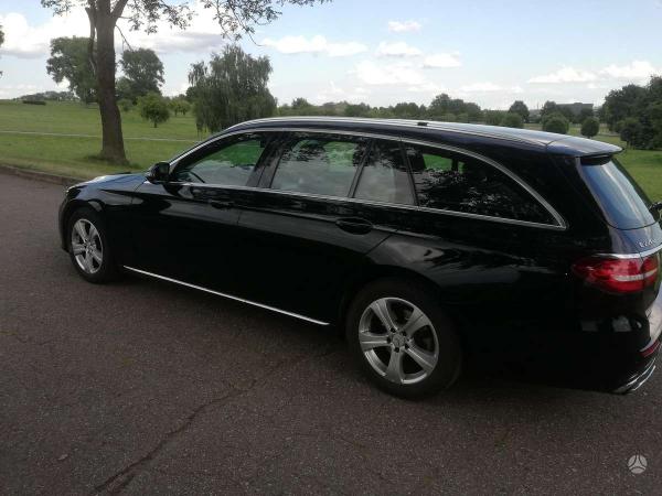Melns Mercedes-Benz E 220 2016 Kauņa, ar dzinēja tilpumu 1.95 L un nobraukumu 305 tūkst. km par 8800 €, foto 2 vietnē AUTOMOTO.COM.LV