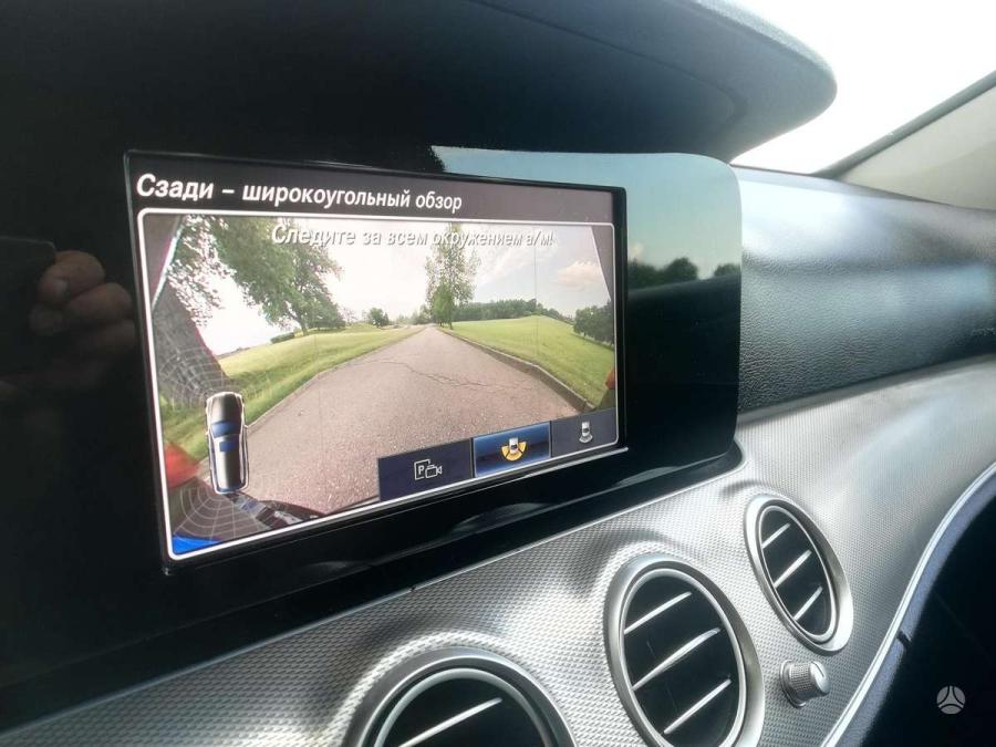 Черный Мерседес E 220 2016 в Каунас, объемом двигателя 1.95 л и пробегом 305 тыс. км за 8800 €, фото 14 на AUTOMOTO.COM.LV