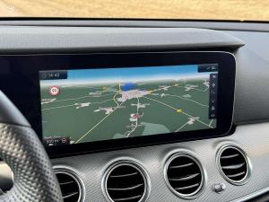 Черный Мерседес E 220 2016 в Вилкавишкис, объемом двигателя 1.95 л и пробегом 265 тыс. км за 15200 €, фото 14 на AUTOMOTO.COM.LV