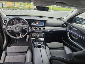 Black Mercedes-Benz E 220 2016 in Kaunas, with an engine capacity of 1.95 L and mileage of 111 thousand km for 17500 €, photo 14 on AUTOMOTO.COM.LV