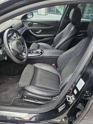 Black Mercedes-Benz E 220 2016 in Kaunas, with an engine capacity of 1.95 L and mileage of 111 thousand km for 17500 €, photo 16 on AUTOMOTO.COM.LV