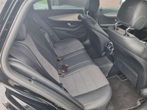Мерседес E 220 2016 в Каунас на AUTOMOTO.COM.LV Черный Мерседес E 220 2016 в Каунас, объемом двигателя 2.00 л и пробегом 354 тыс. км за 11900 €, фото 9 на AUTOMOTO.COM.LV