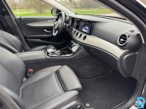 Black Mercedes-Benz E 220 2017 in Riga, with an engine capacity of 2.00 L and mileage of 235 thousand km for 14250 €, photo 8 on AUTOMOTO.COM.LV