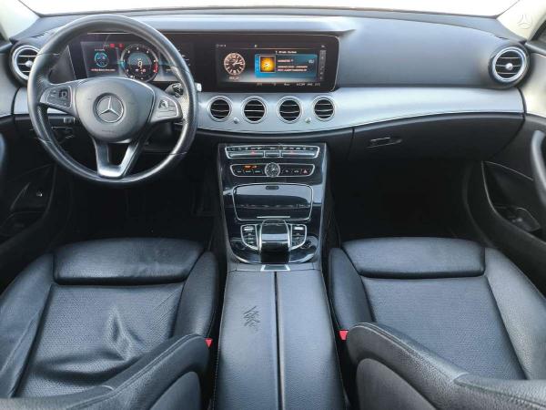 Melns Mercedes-Benz E 220 2017 Šauļi, ar dzinēja tilpumu 2.00 L un nobraukumu 286 tūkst. km par 13400 €, foto 8 vietnē AUTOMOTO.COM.LV