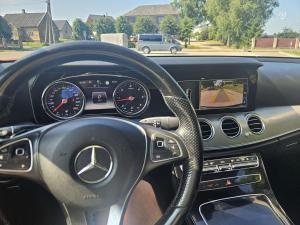 Melns Mercedes-Benz E 220 2017 Šauļi, ar dzinēja tilpumu 1.95 L un nobraukumu 431 tūkst. km par 13500 €, foto 10 vietnē AUTOMOTO.COM.LV