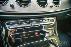 Black Mercedes-Benz E 220 2017 in Riga, with an engine capacity of 2.00 L and mileage of 0 thousand km for 8990 €, photo 20 on AUTOMOTO.COM.LV