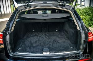 Black Mercedes-Benz E 220 2017 in Riga, with an engine capacity of 2.00 L and mileage of 0 thousand km for 8990 €, photo 25 on AUTOMOTO.COM.LV