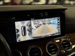 Black Mercedes-Benz E 220 2017 in Klaipeda, with an engine capacity of 1.95 L and mileage of 268 thousand km for 17200 €, photo 7 on AUTOMOTO.COM.LV