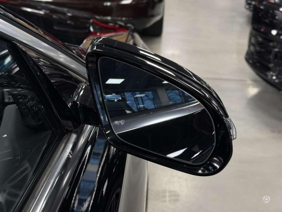 Black Mercedes-Benz E 220 2017 in Klaipeda, with an engine capacity of 1.95 L and mileage of 268 thousand km for 17200 €, photo 17 on AUTOMOTO.COM.LV