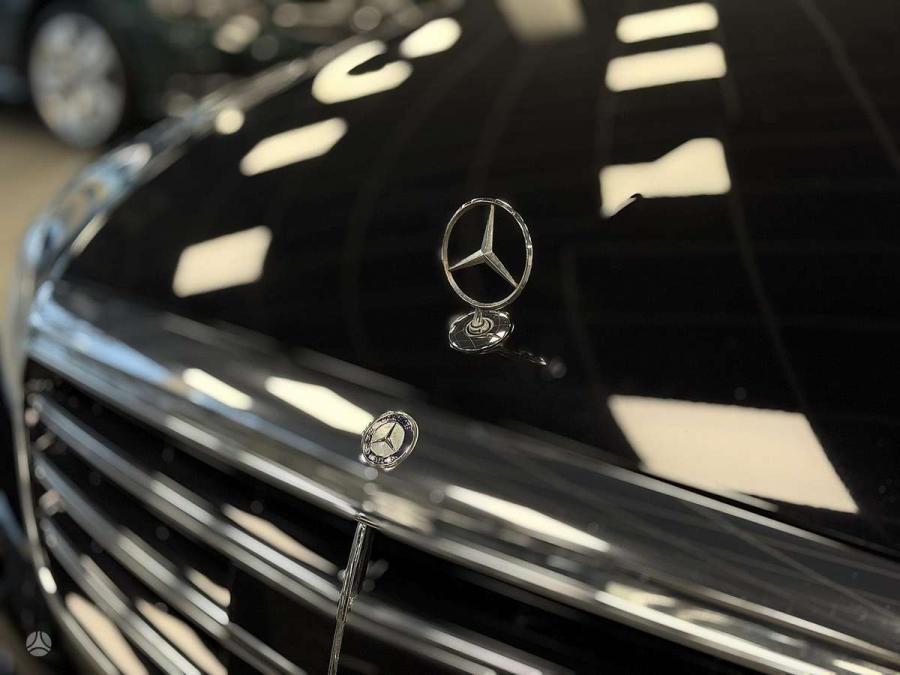 Black Mercedes-Benz E 220 2017 in Klaipeda, with an engine capacity of 1.95 L and mileage of 268 thousand km for 17200 €, photo 20 on AUTOMOTO.COM.LV