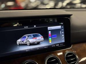 Black Mercedes-Benz E 220 2017 in Klaipeda, with an engine capacity of 1.95 L and mileage of 268 thousand km for 17200 €, photo 34 on AUTOMOTO.COM.LV