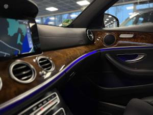 Black Mercedes-Benz E 220 2017 in Klaipeda, with an engine capacity of 1.95 L and mileage of 268 thousand km for 17200 €, photo 39 on AUTOMOTO.COM.LV